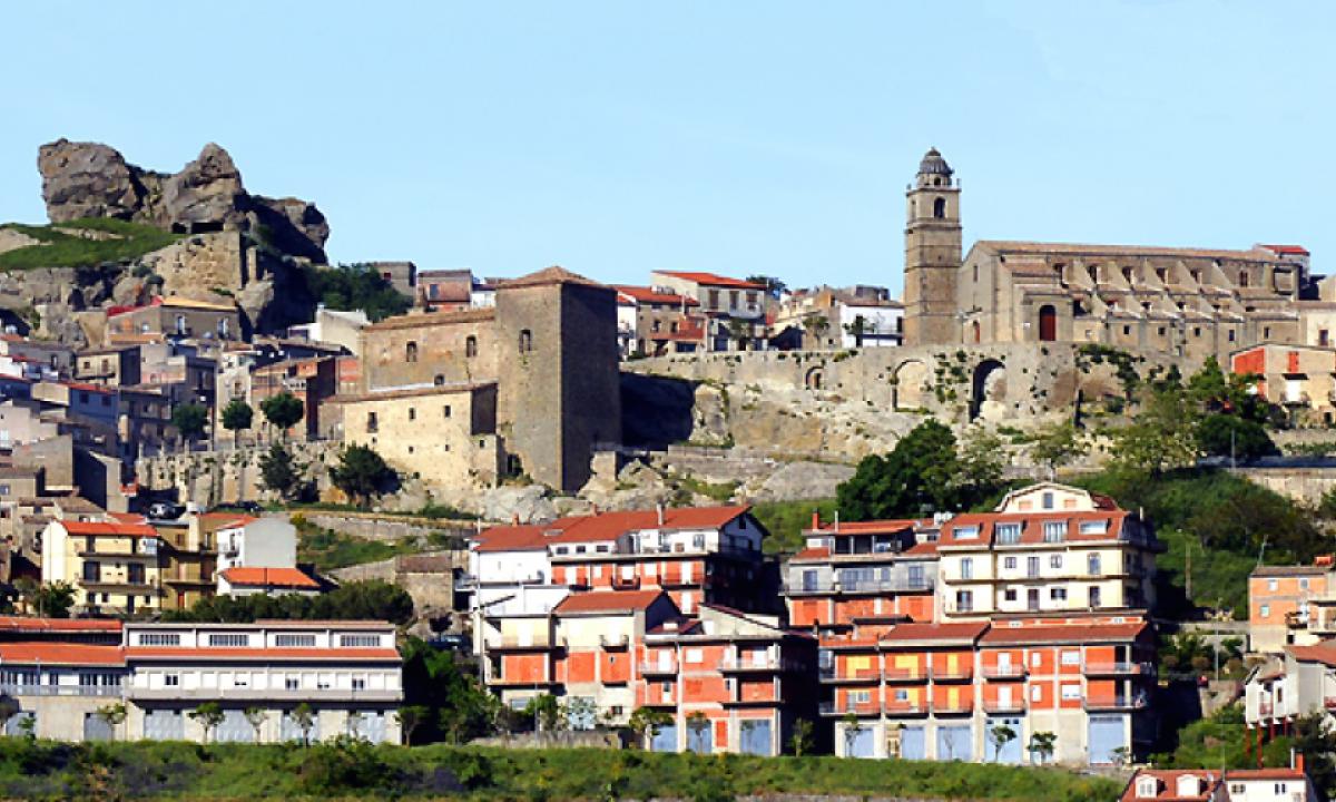 Covid, prorogata la "zona rossa" nel Comune di Cerami